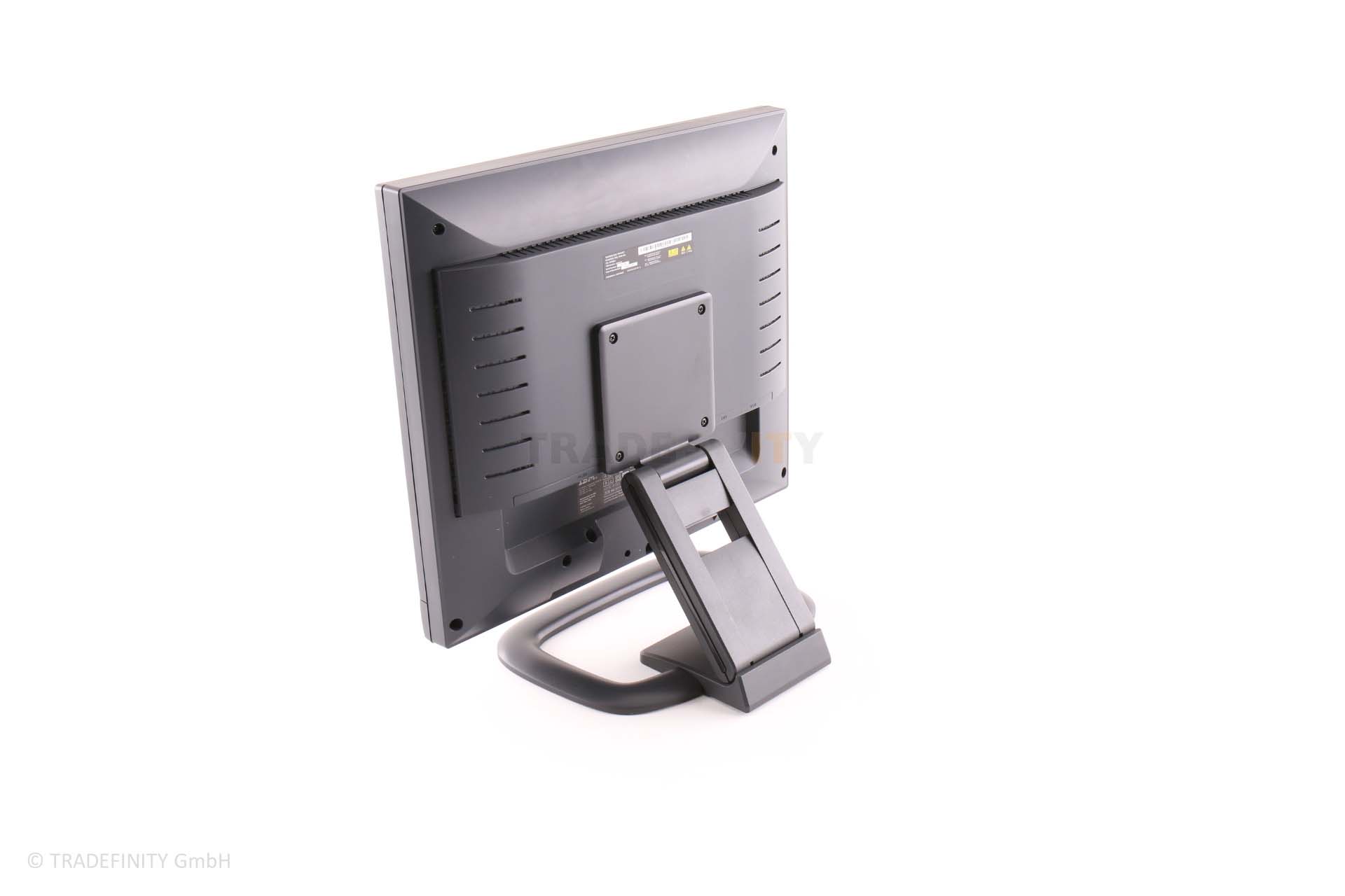 19" xSeries LCD Monitor T119